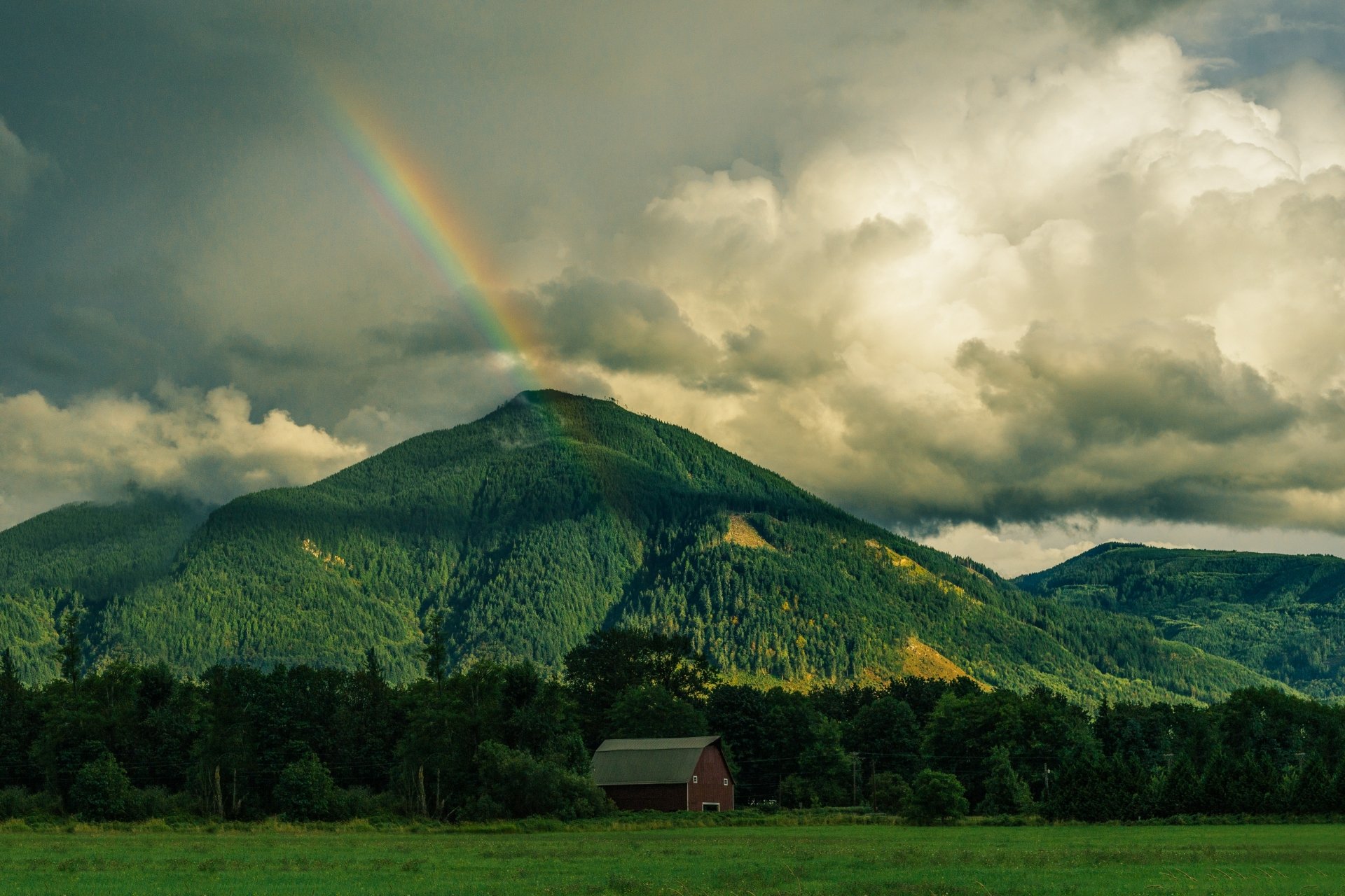 4K Ultra HD Mountain Rainbow Over Forest Barn | 5001x3334 | Wallpaper Abyss