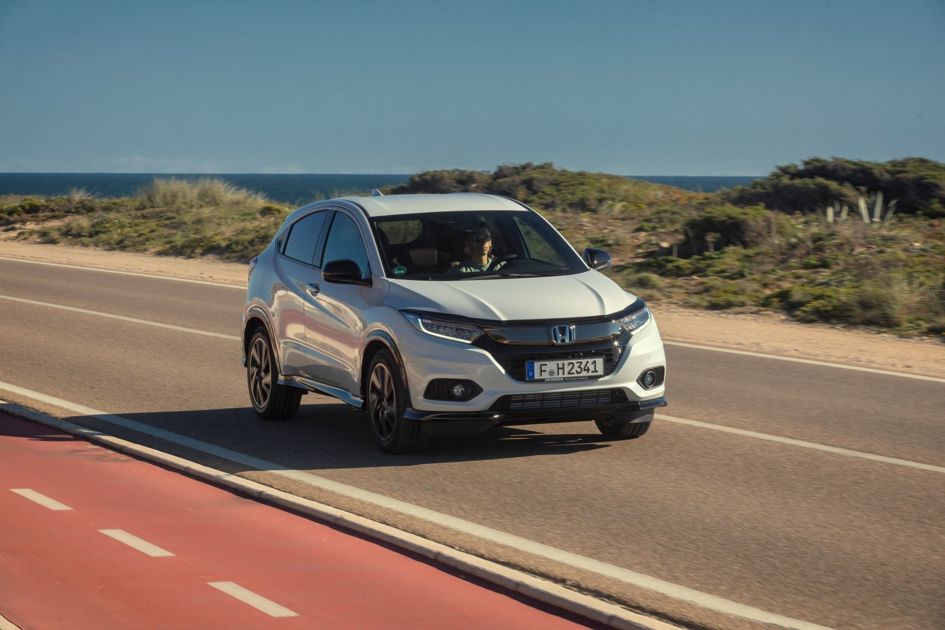 Download White Car SUV Car Honda Vehicle Honda HR-V 4k Ultra HD ...