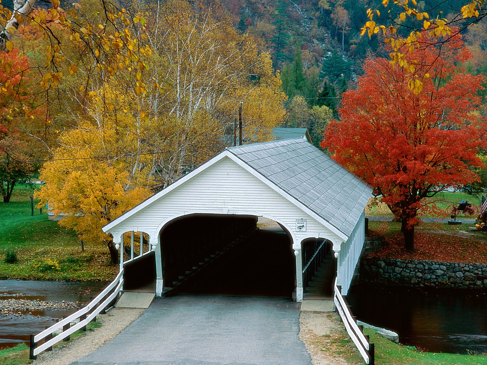 Download Bridge Man Made Covered Bridge HD Wallpaper