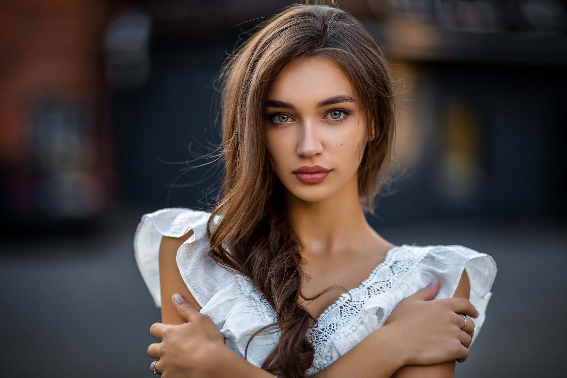 Download Lipstick Green Eyes Brunette Depth Of Field Woman Model HD ...