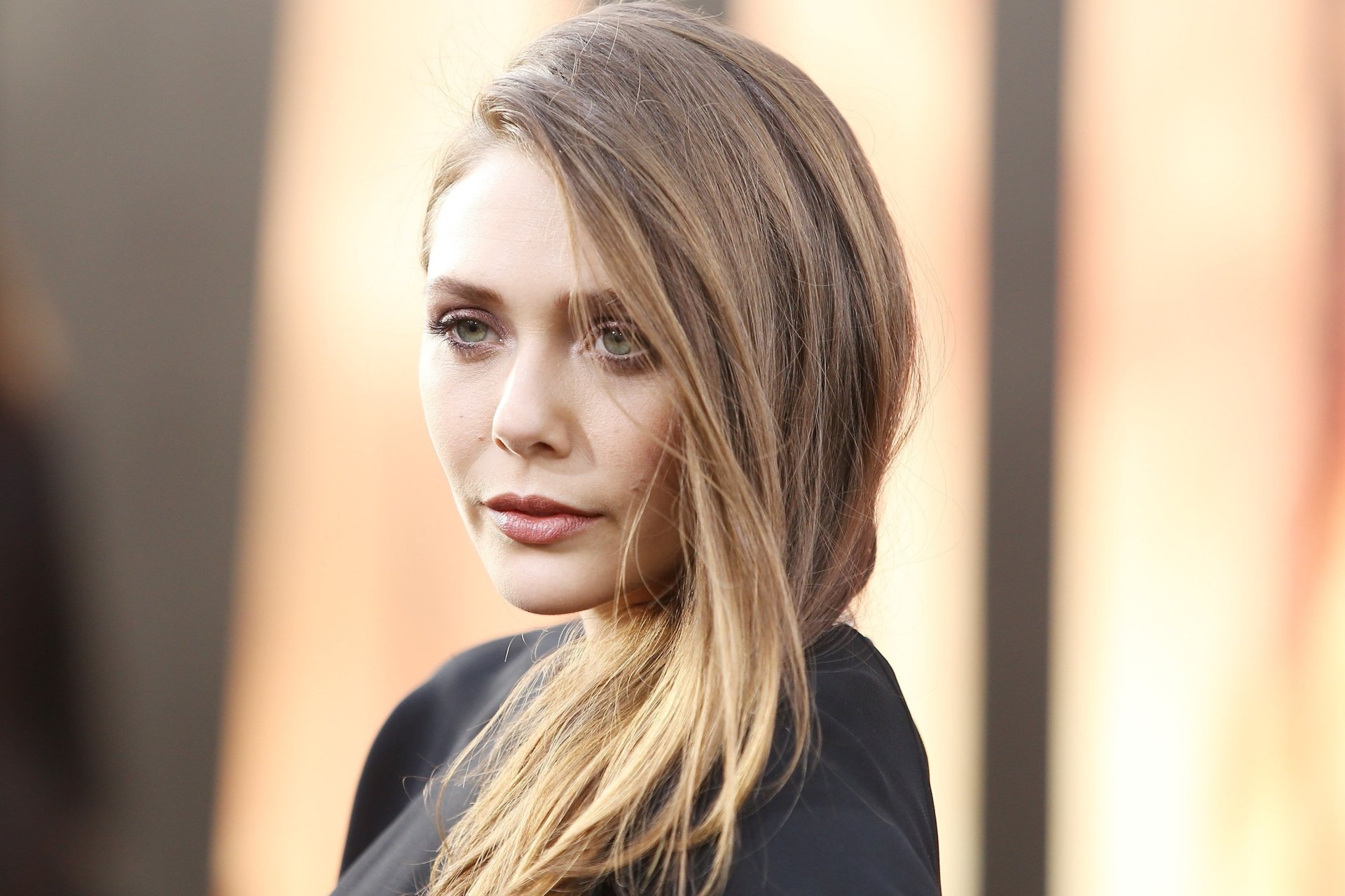 Download Green Eyes Blonde American Actress Celebrity Elizabeth Olsen HD Wallpaper