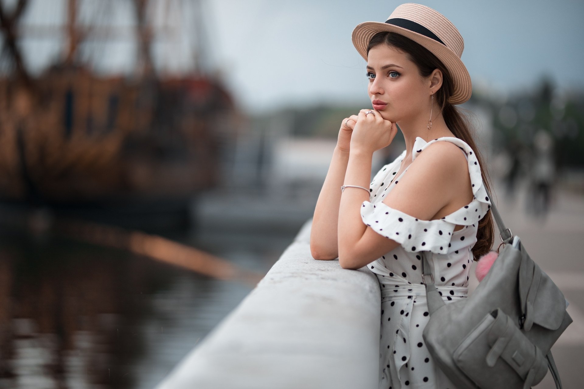 Download Brunette Depth Of Field Blue Eyes Hat Woman Model HD Wallpaper