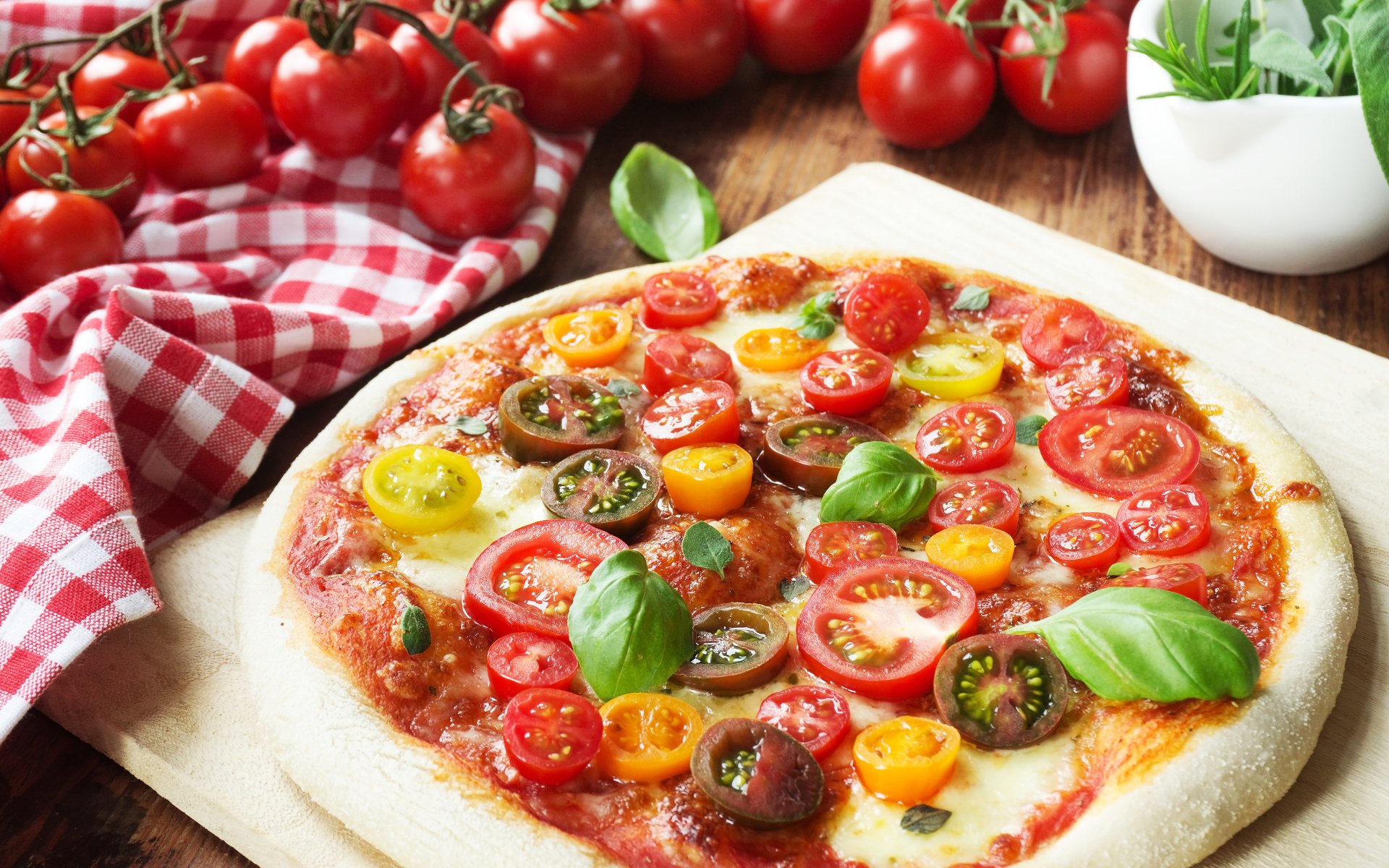 Download Tomato Food Pizza 4k Ultra HD Wallpaper | 3840x2400 ...