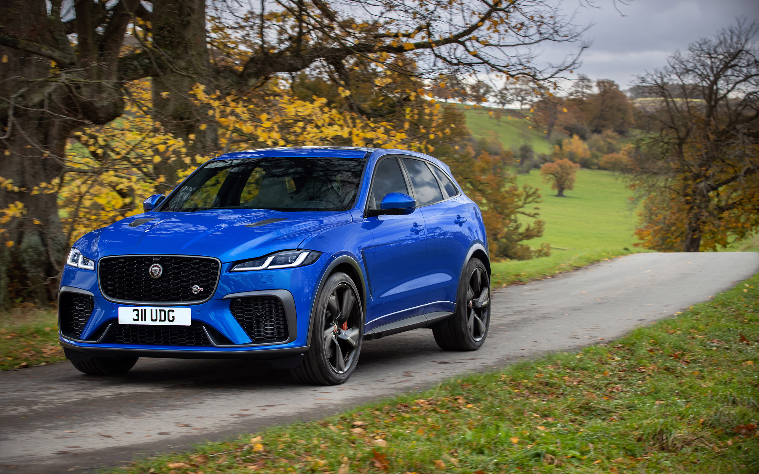 Download SUV Car Jaguar (Car) Vehicle Jaguar F-Pace SVR HD Wallpaper