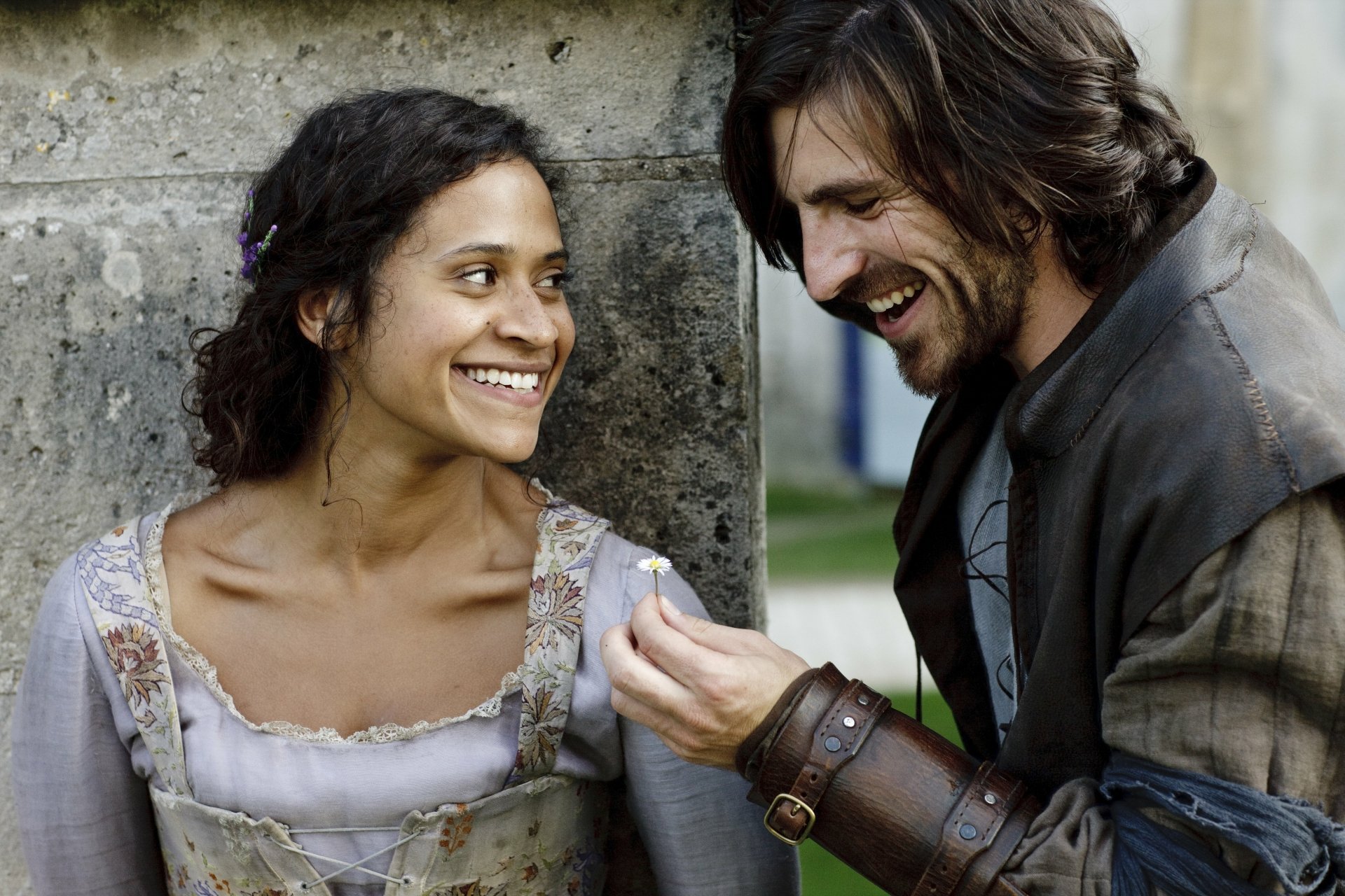 Download Angel Coulby Guinevere (Merlin) Eoin Macken Gwaine (Merlin) TV ...