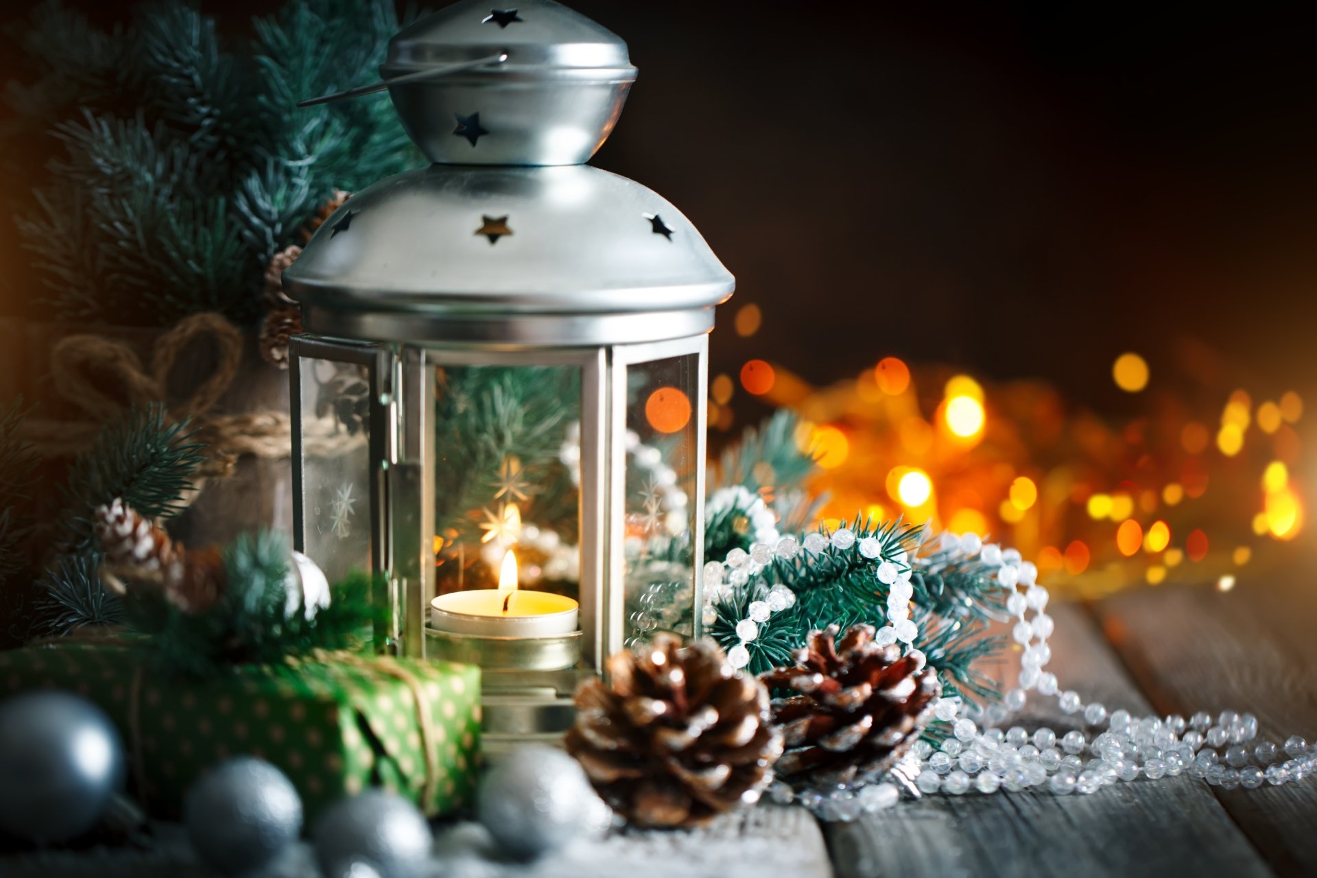 5K Ultra HD Lantern — Man-Made Candlelight Glow | 5136x3424 | Wallpaper ...