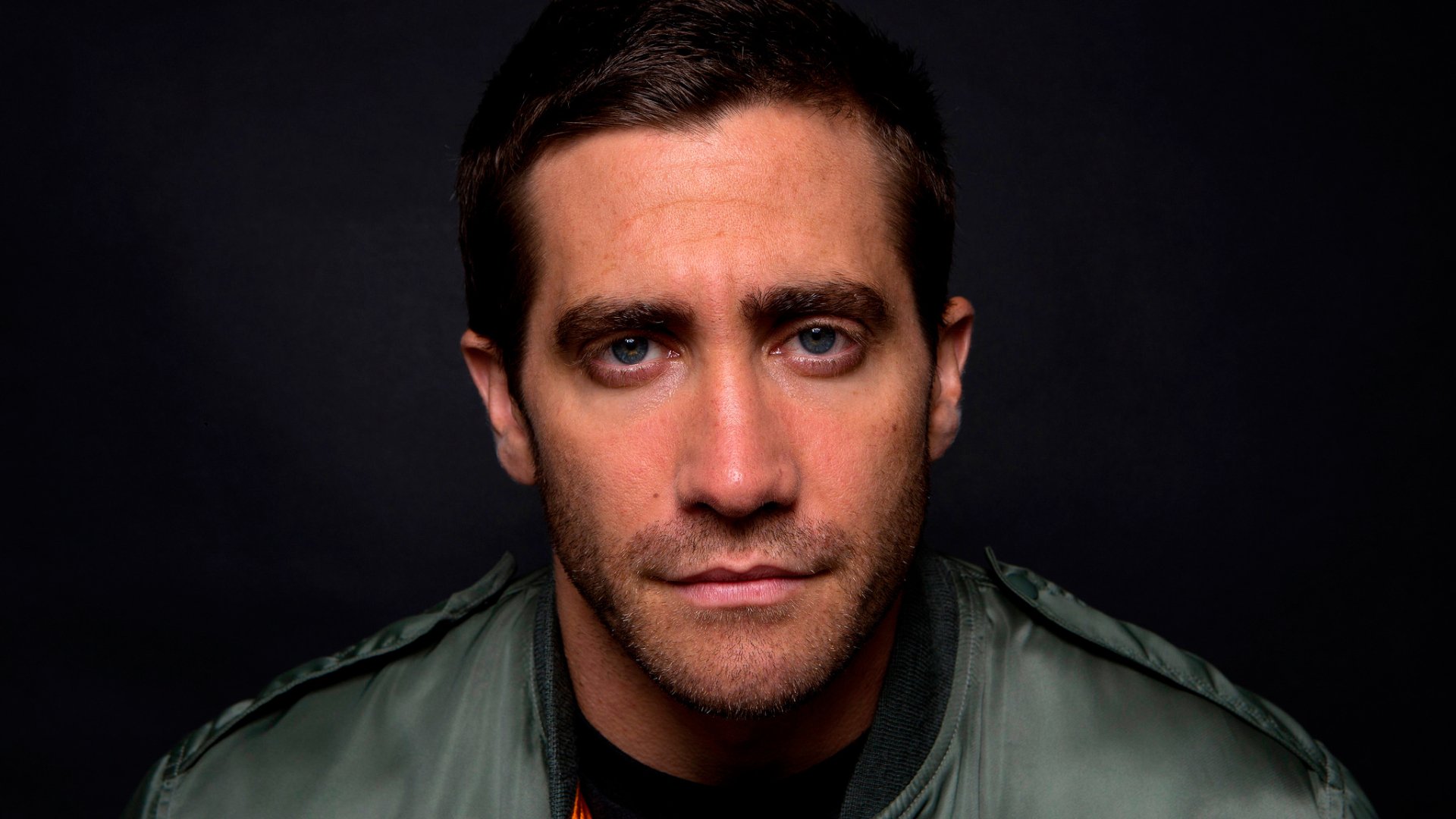 Download Celebrity Jake Gyllenhaal HD Wallpaper