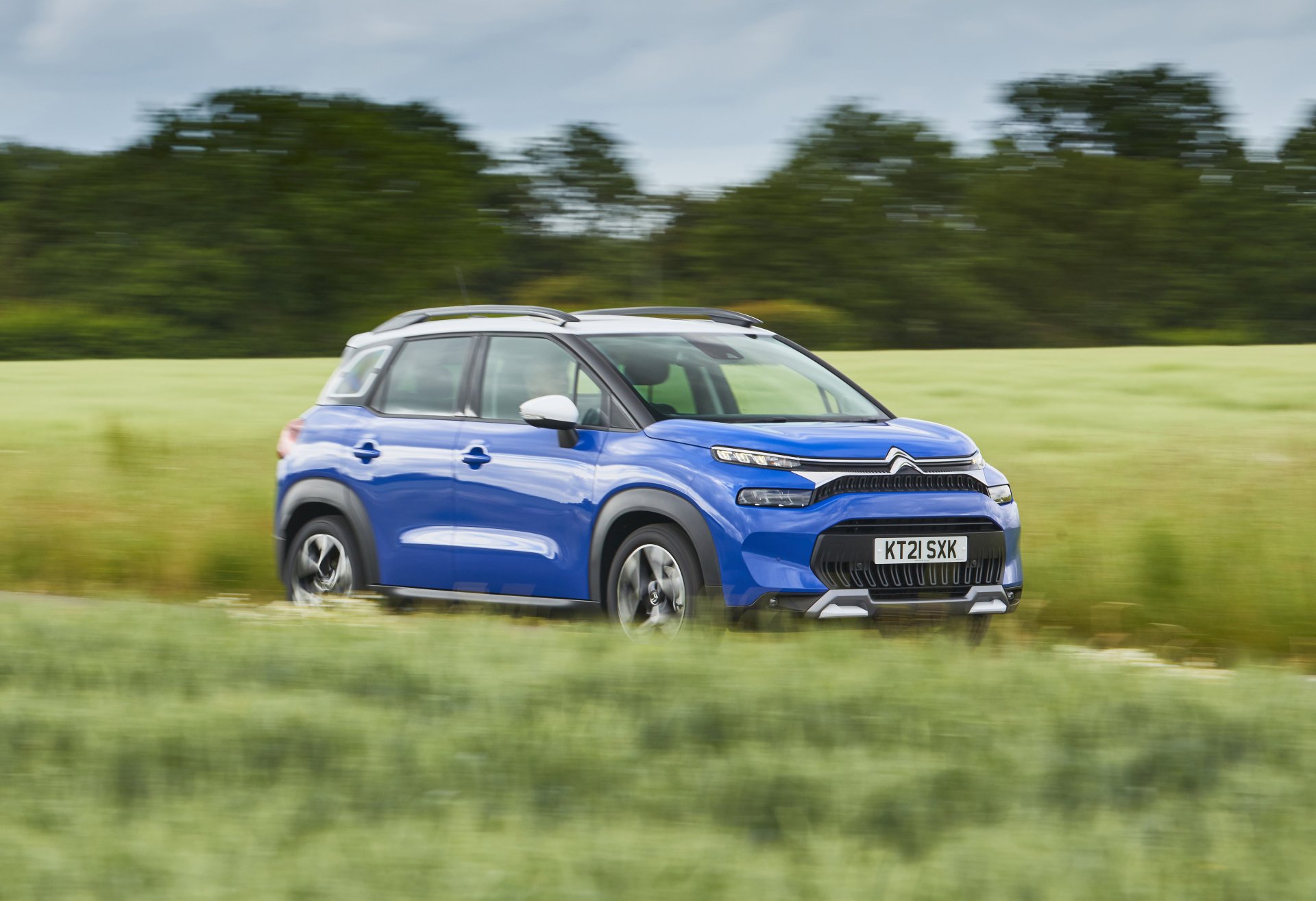 Download Vehicle Citroen C3 Aircross 4k Ultra HD Wallpaper