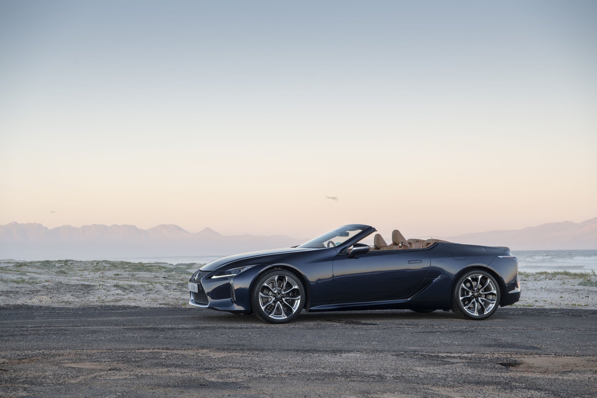 Download Cabriolet Vehicle Lexus LC 500 4k Ultra HD Wallpaper