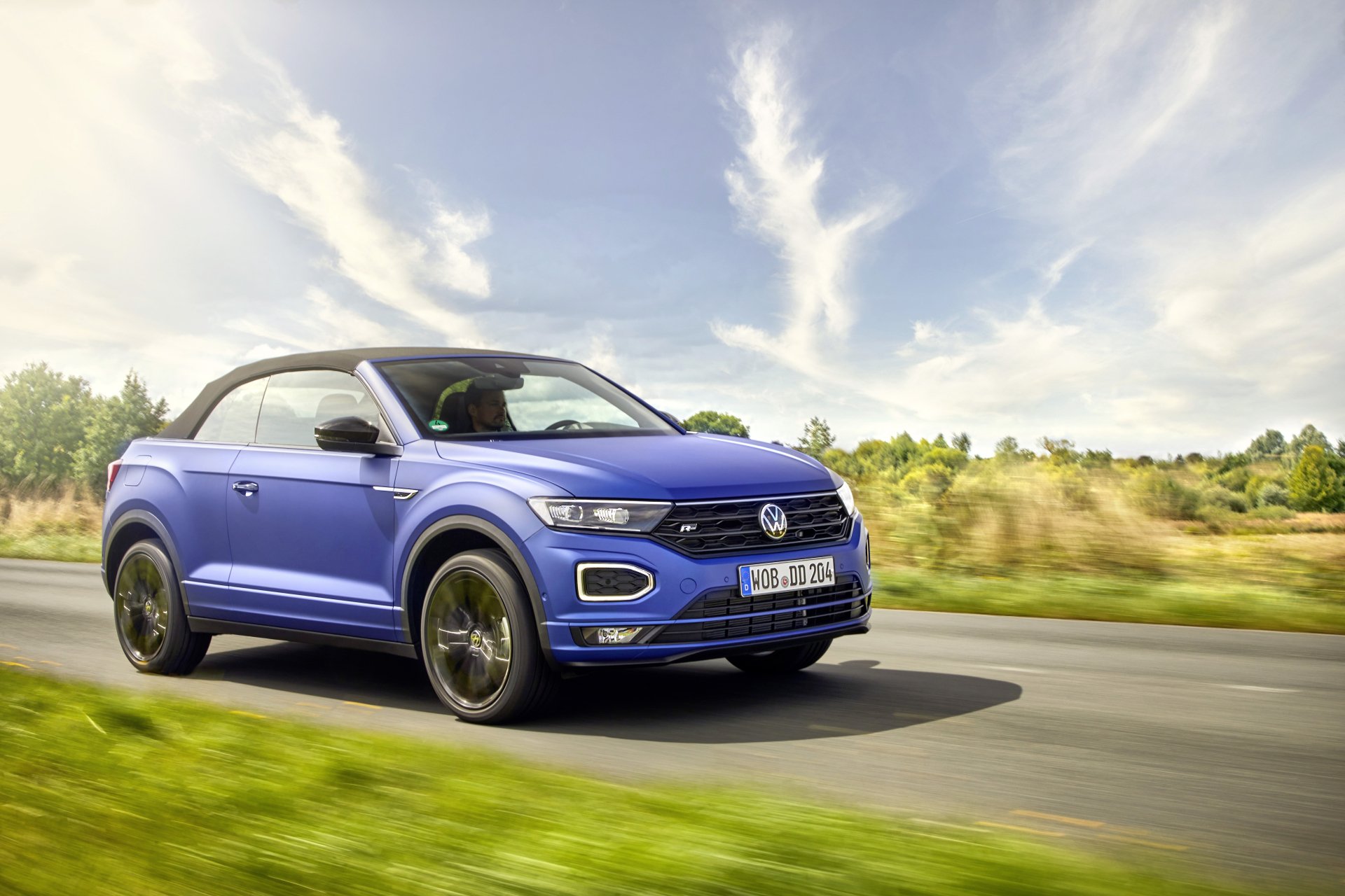 Download Cabriolet Vehicle Volkswagen T-Roc R-Line 4k Ultra HD Wallpaper