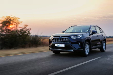 Toyota RAV4 Hybrid - Desktop Wallpapers, Phone Wallpaper, PFP, Gifs ...