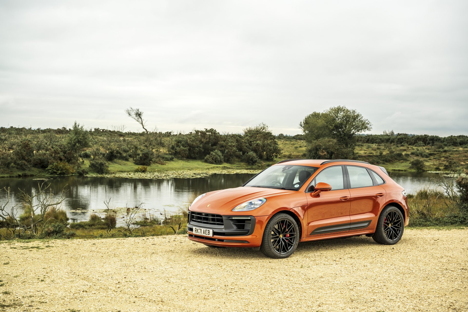 Download SUV Vehicle Porsche Macan GTS 4k Ultra HD Wallpaper