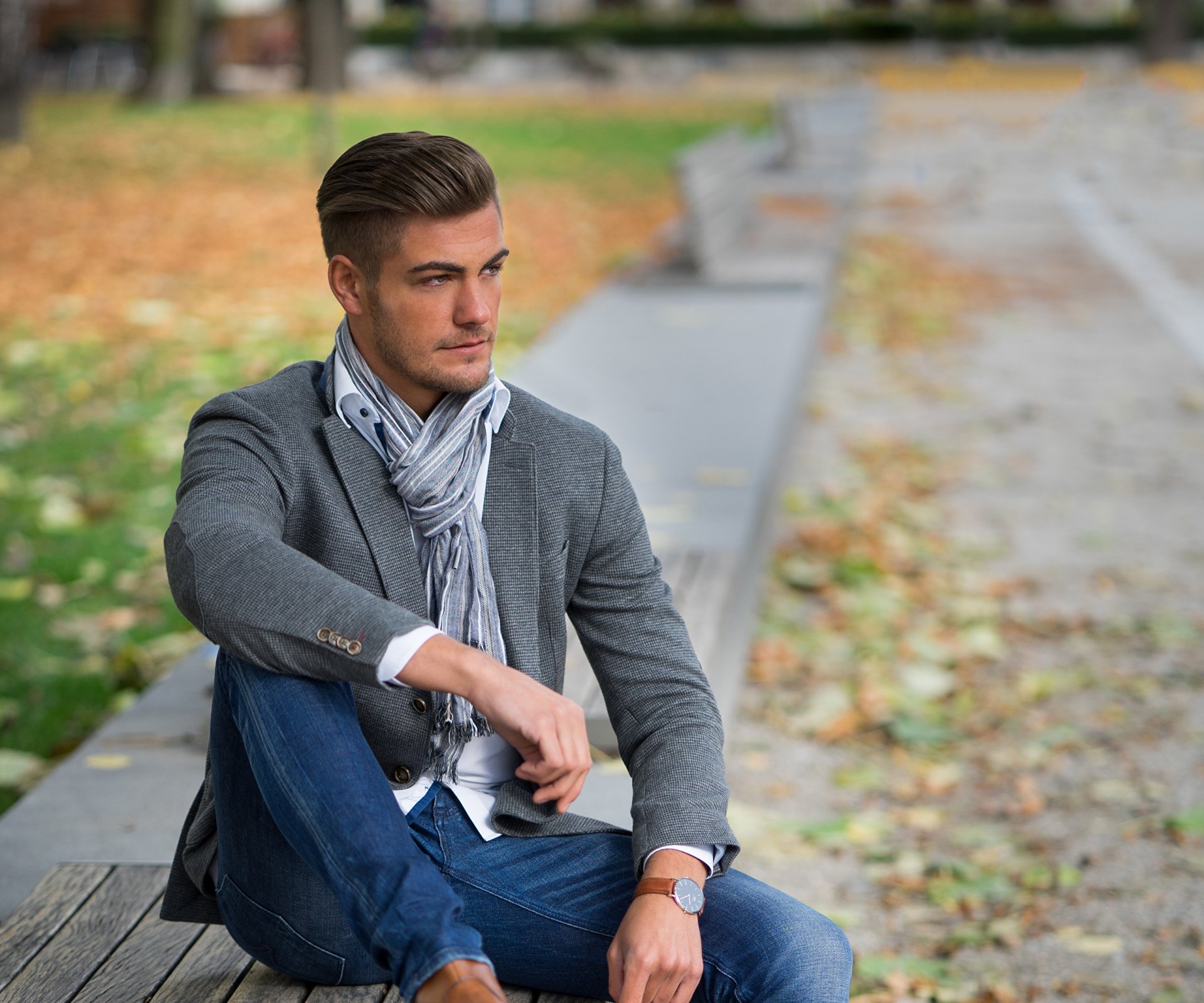 Download Man Model HD Wallpaper