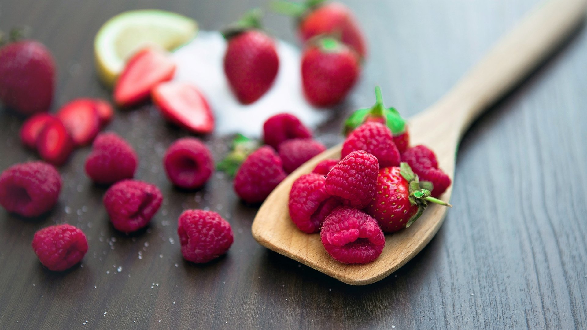 Download Fruit Berry Food Raspberry 4k Ultra HD Wallpaper