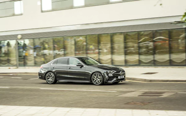 [60+] Mercedes-Benz C-Class 4k Wallpapers