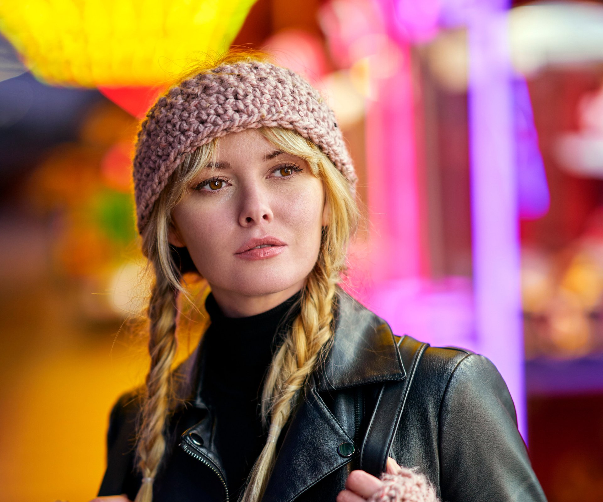 Download Braid Woman Carla Monaco HD Wallpaper