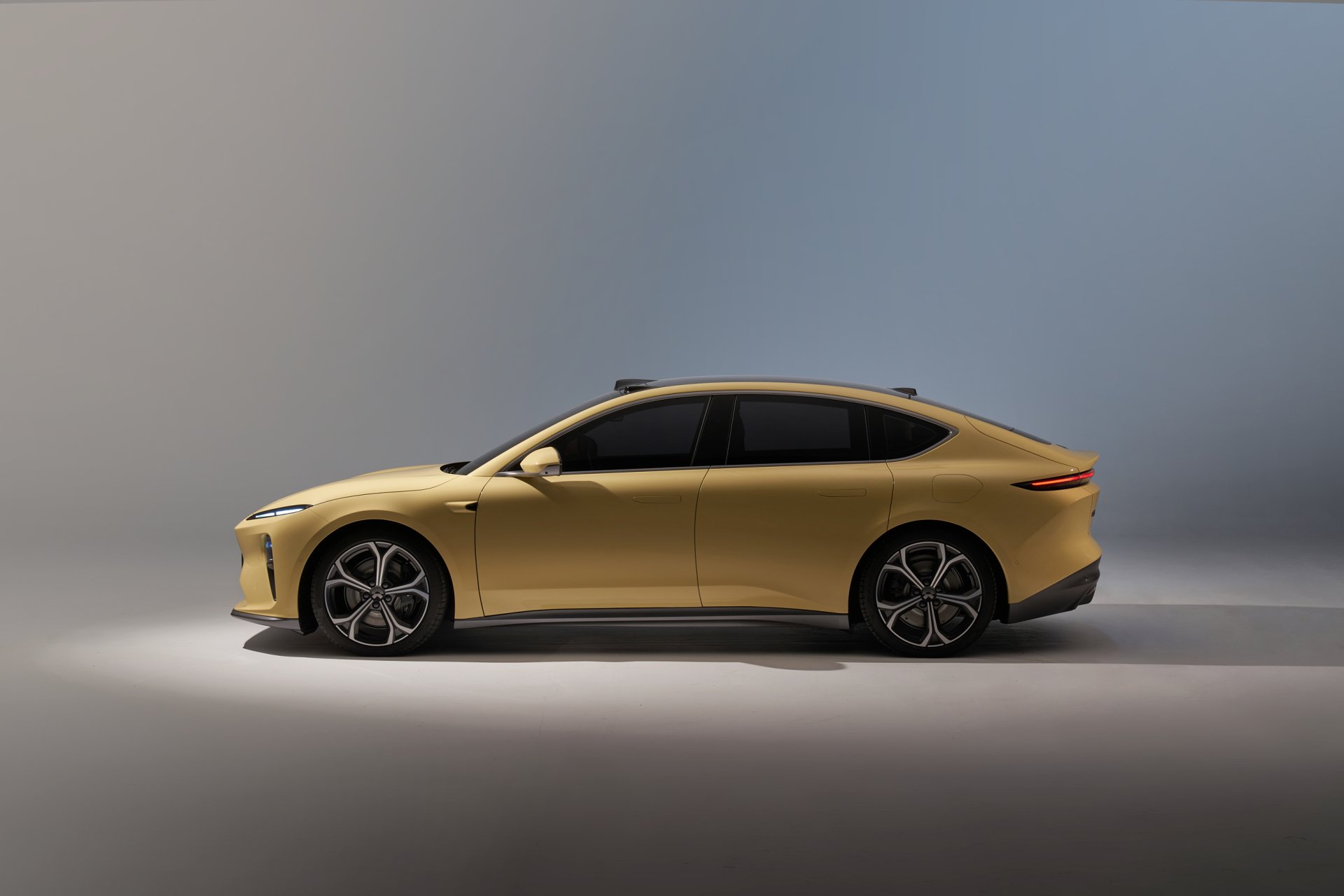 Download Electric Car Sedan Vehicle NIO ET5 HD Wallpaper