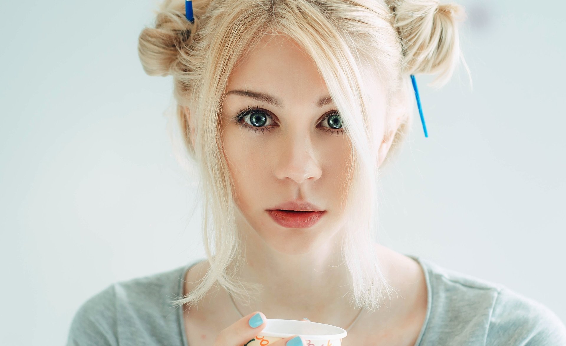 Download Woman Model HD Wallpaper by Sasha Rusko