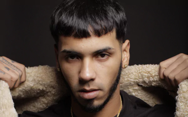 Anuel AA Vibes in 4K Ultra HD – Music & Style Unleashed