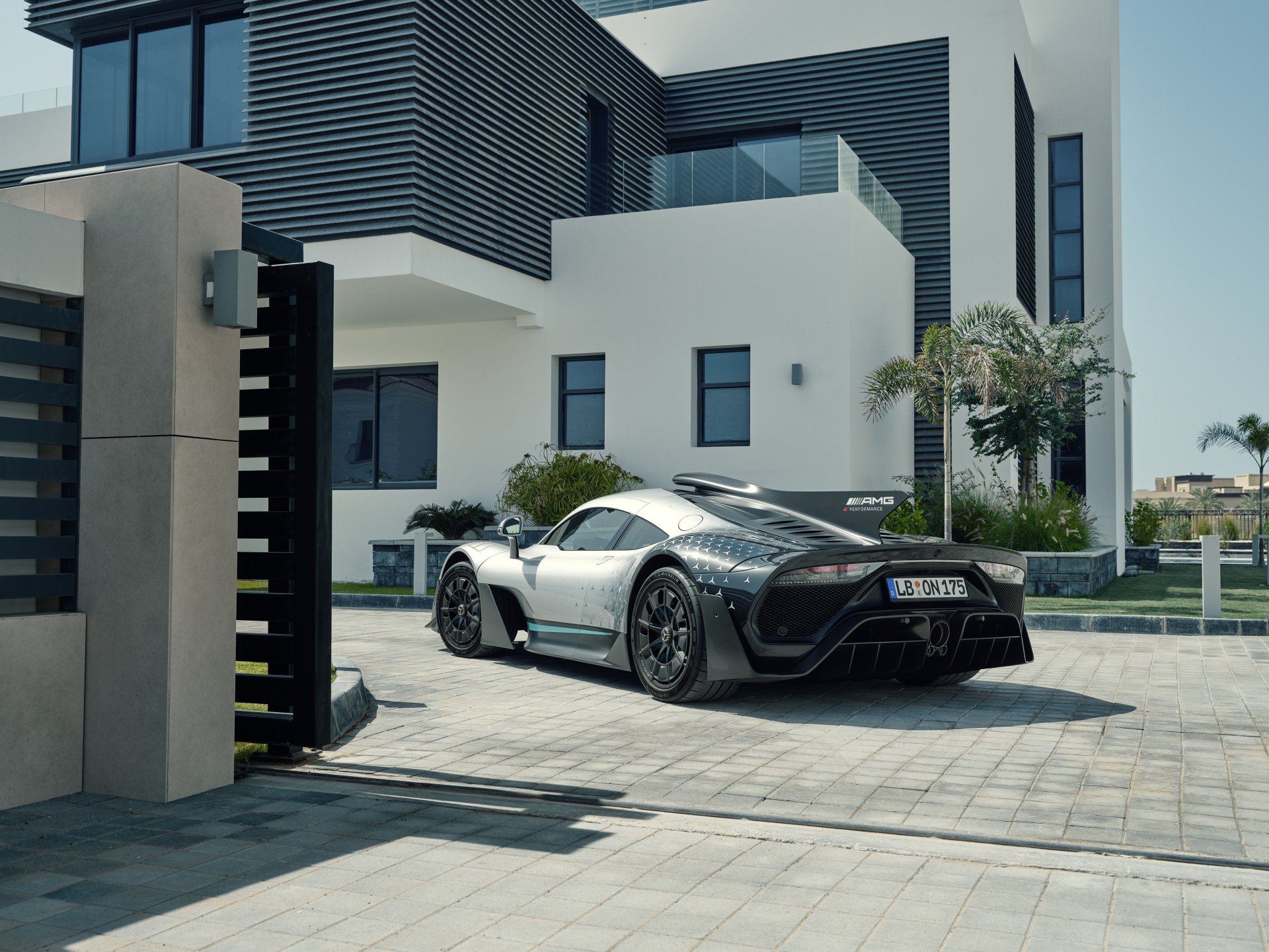 Download Vehicle Mercedes-AMG One 4k Ultra HD Wallpaper