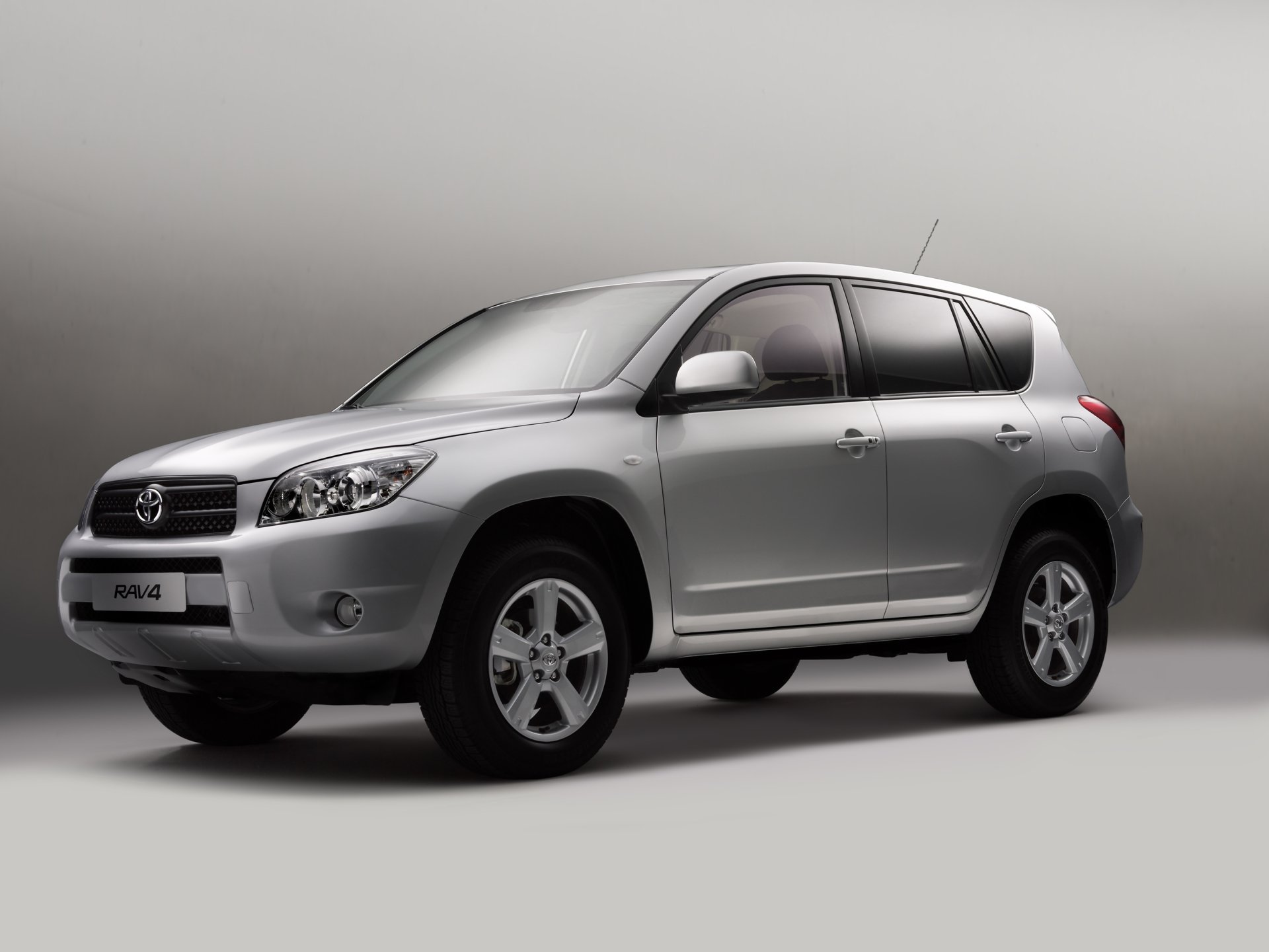 Download Vehicle Toyota RAV4 HD Wallpaper