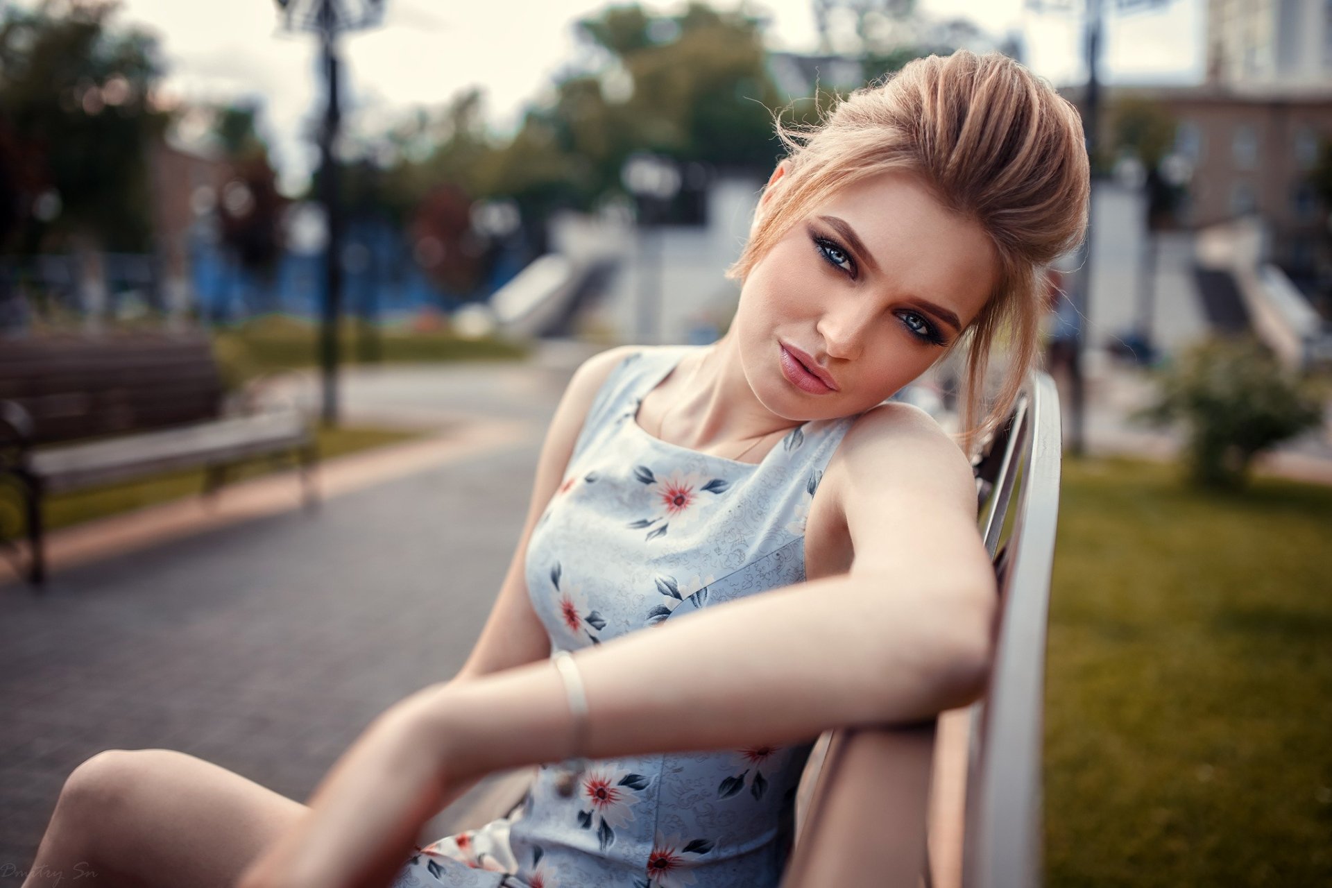 Download Woman Model HD Wallpaper by Dmitry Sn