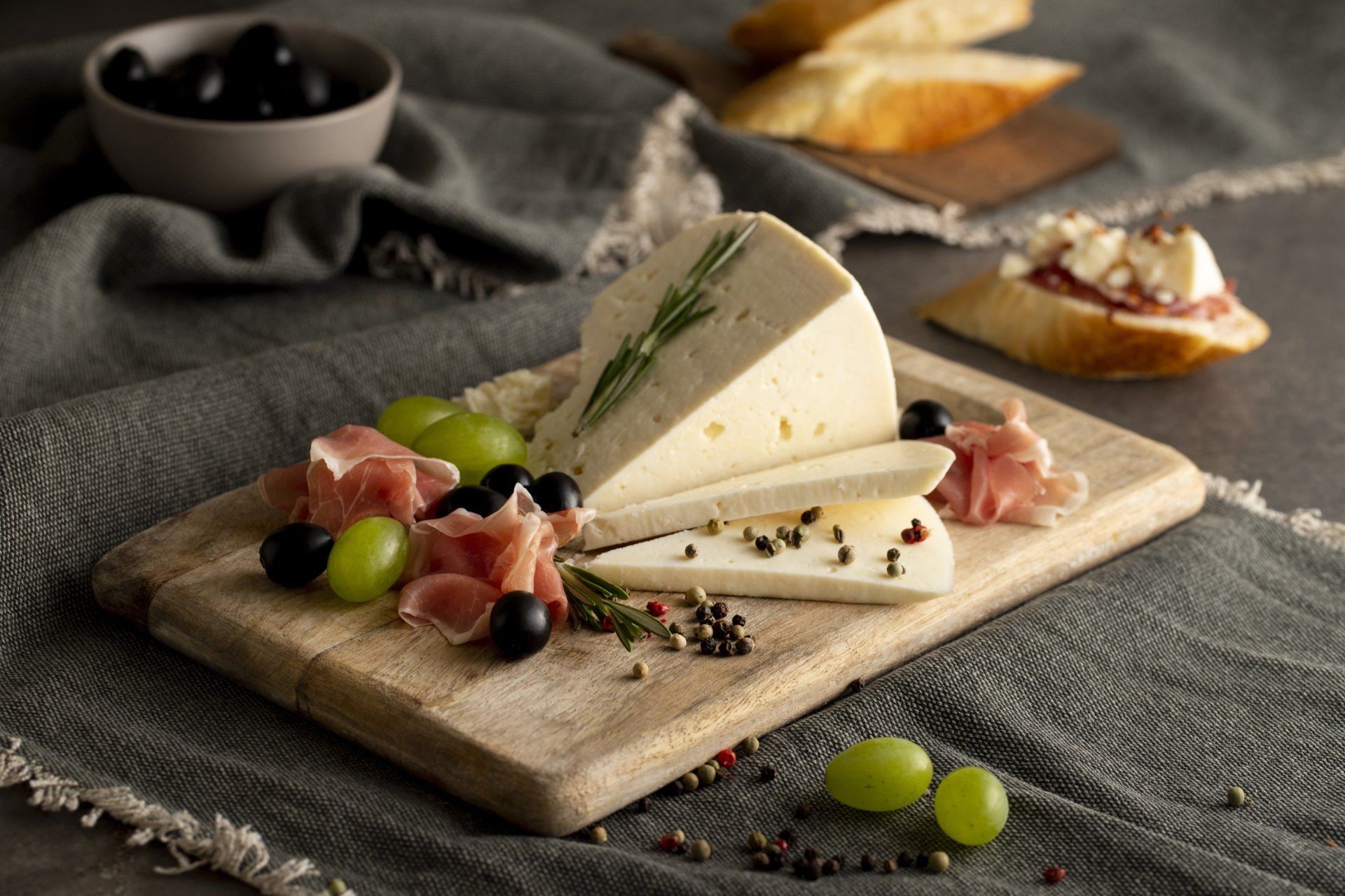 Download Food Cheese 4k Ultra HD Wallpaper