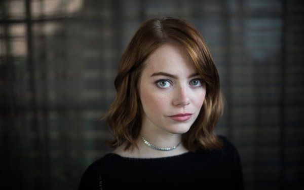 Emma Stone - Desktop Wallpapers, Phone Wallpaper, PFP, Gifs, and More!