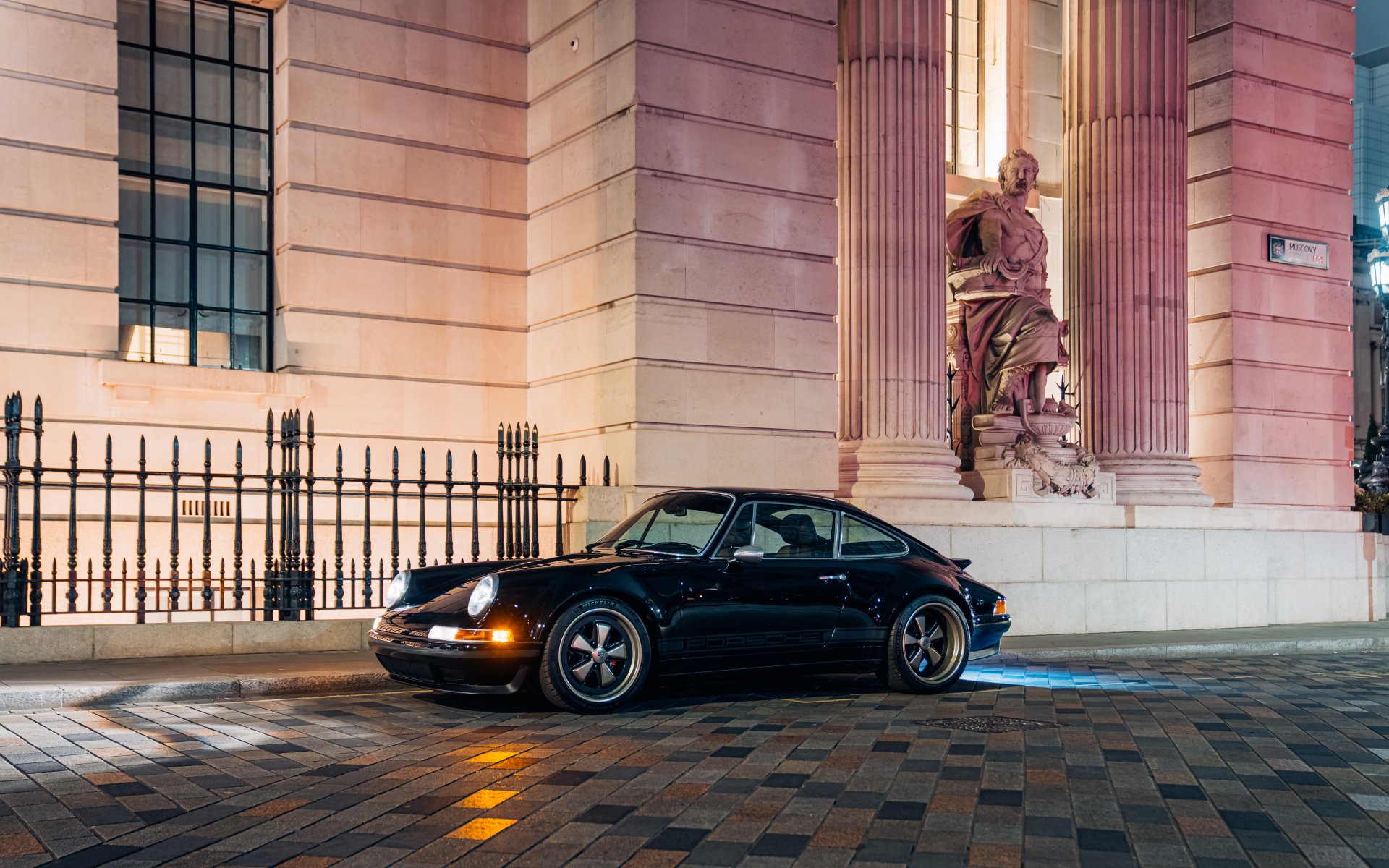 Download Vehicle Porsche 911 8k Ultra HD Wallpaper