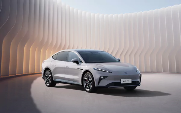 [10+] Rising F7 Wallpapers