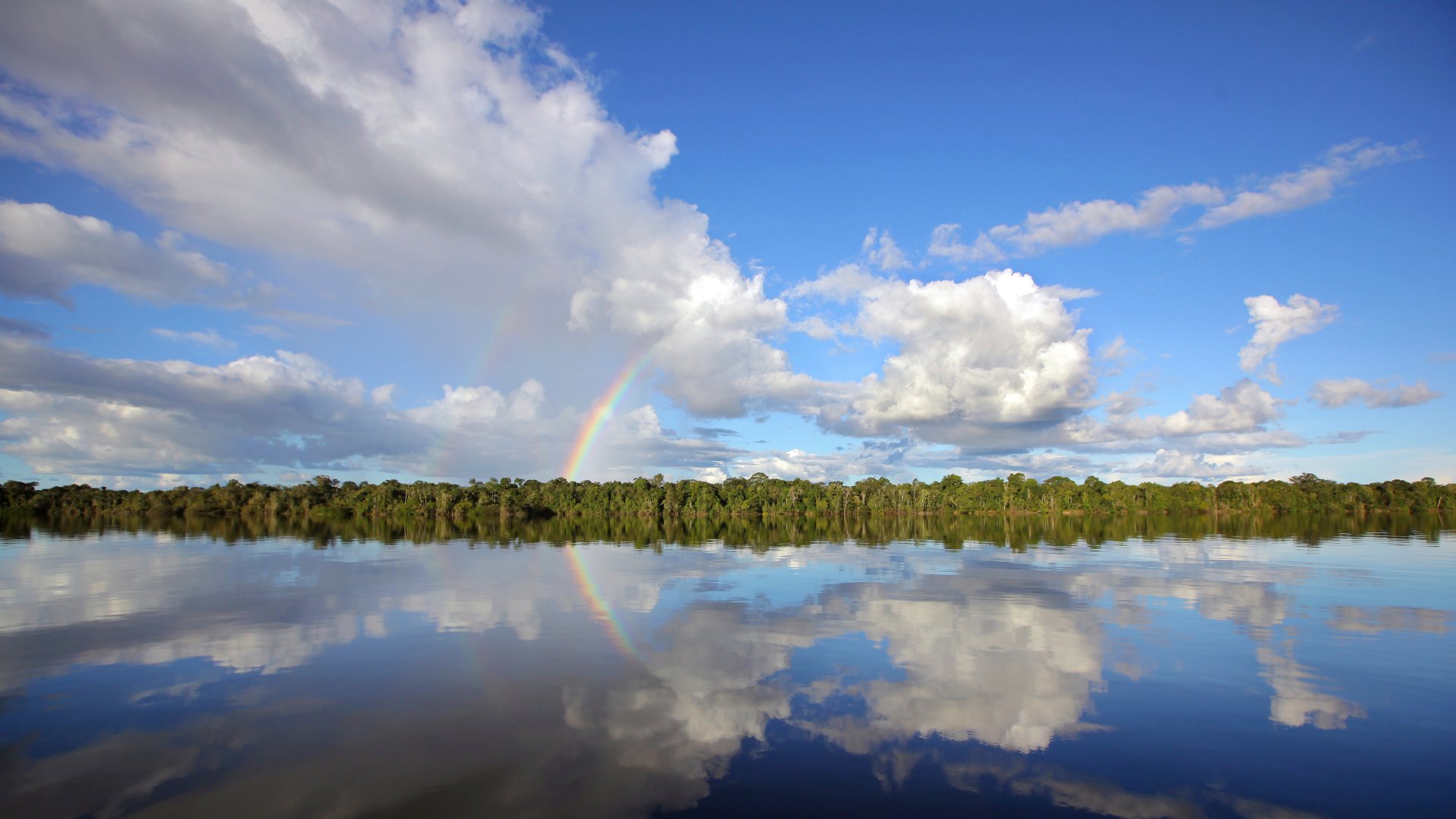 4K Ultra HD River Reflection: Nature's Perfect Mirror | 3840x2160 ...