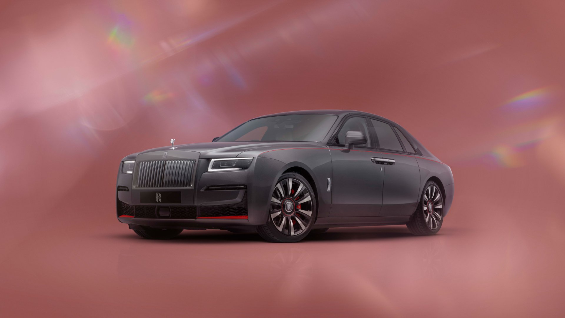 Rolls-Royce Ghost HD Wallpaper - Elegant Luxury Car Background
