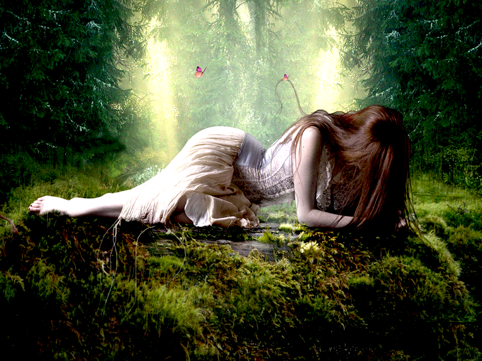Enchanted Dreams: Fantasy Woman HD Wallpaper