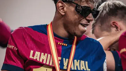 Lamine Yamal - Desktop Wallpapers, Phone Wallpaper, PFP, Gifs, and More!