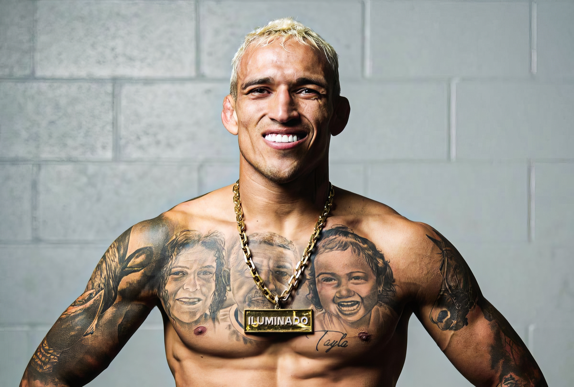 HD Wallpaper: UFC Fighter Charles Oliveira in Confident Pose