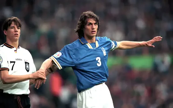 Paolo Maldini: 4K Ultra HD Soccer Legend Wallpaper