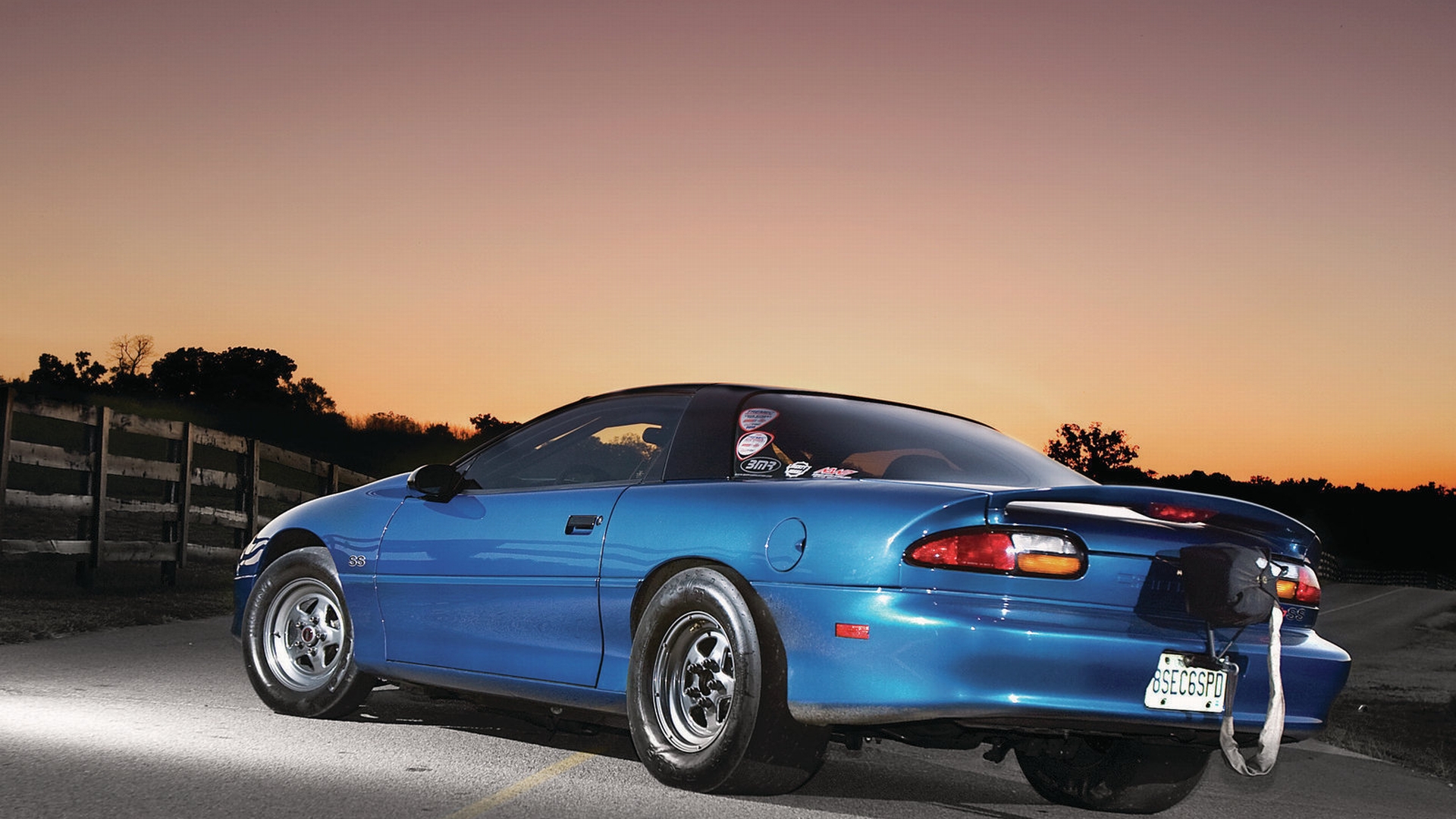 Download Vehicle Chevrolet HD Wallpaper