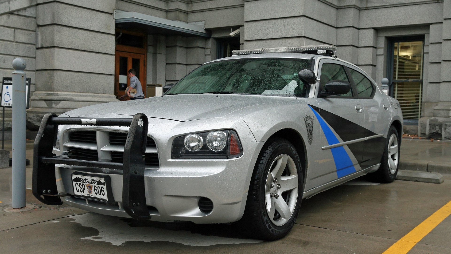 Download Vehicle Police HD Wallpaper