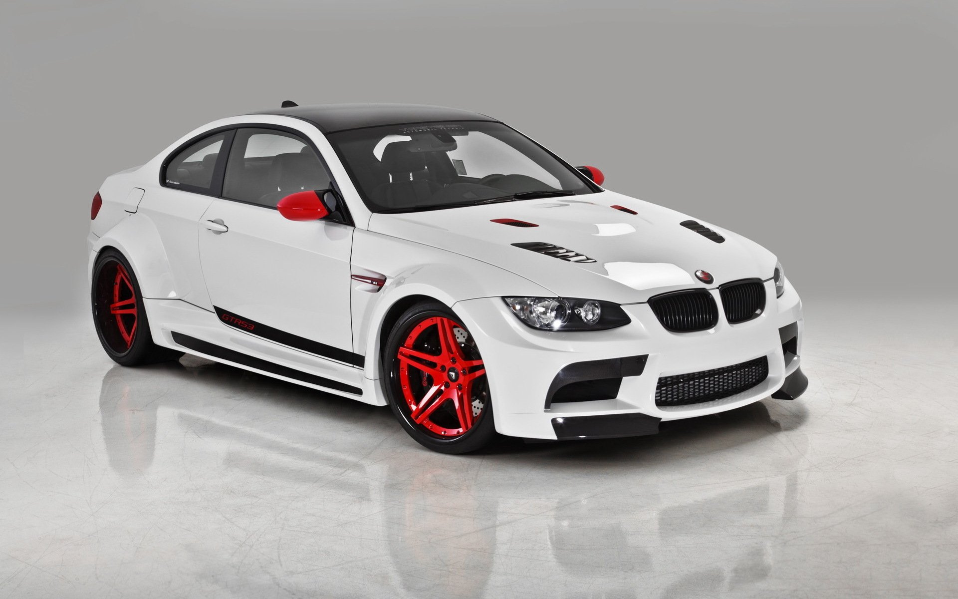 Download Vehicle BMW HD Wallpaper