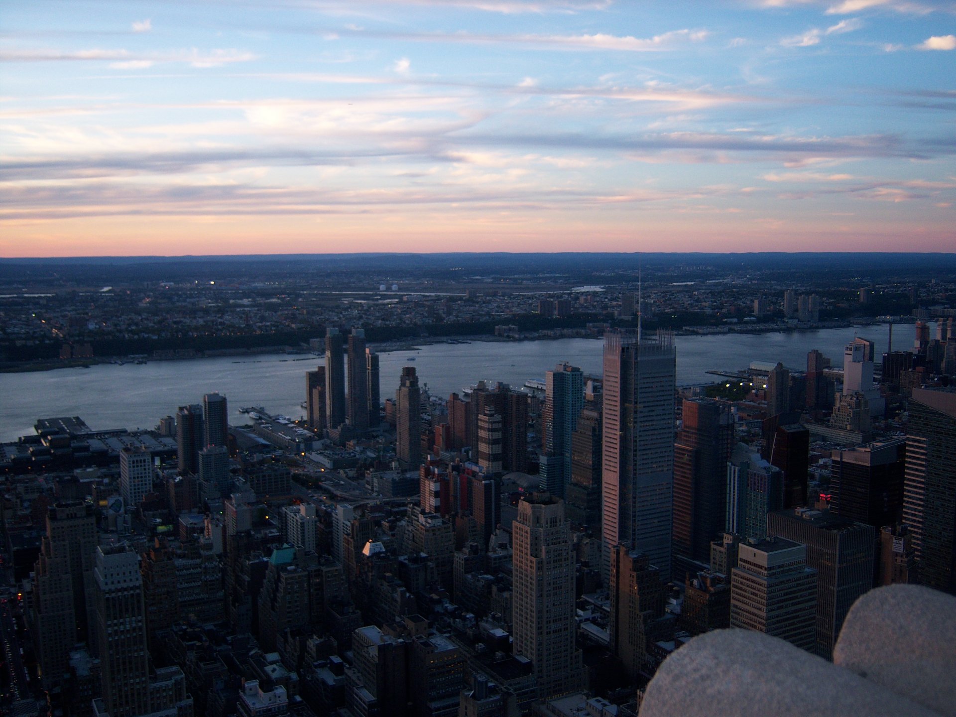 Download New York Man Made Manhattan HD Wallpaper | 3648x2736 ...