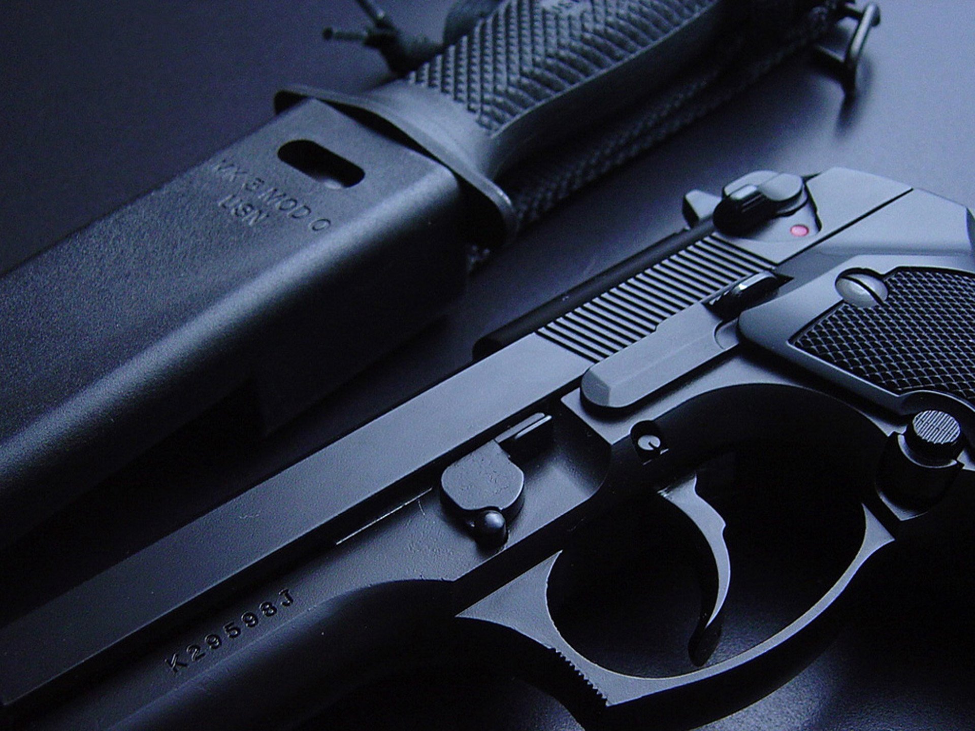 Download Man Made Pistol HD Wallpaper