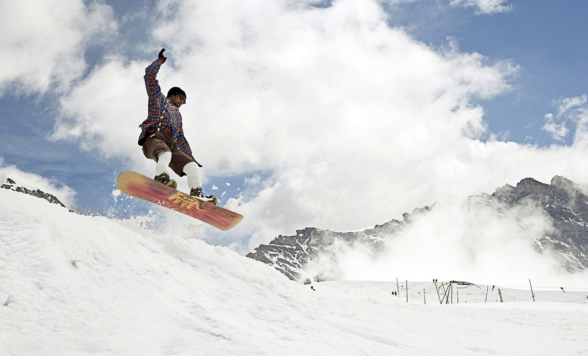 Download Snowboarding Sports HD Wallpaper