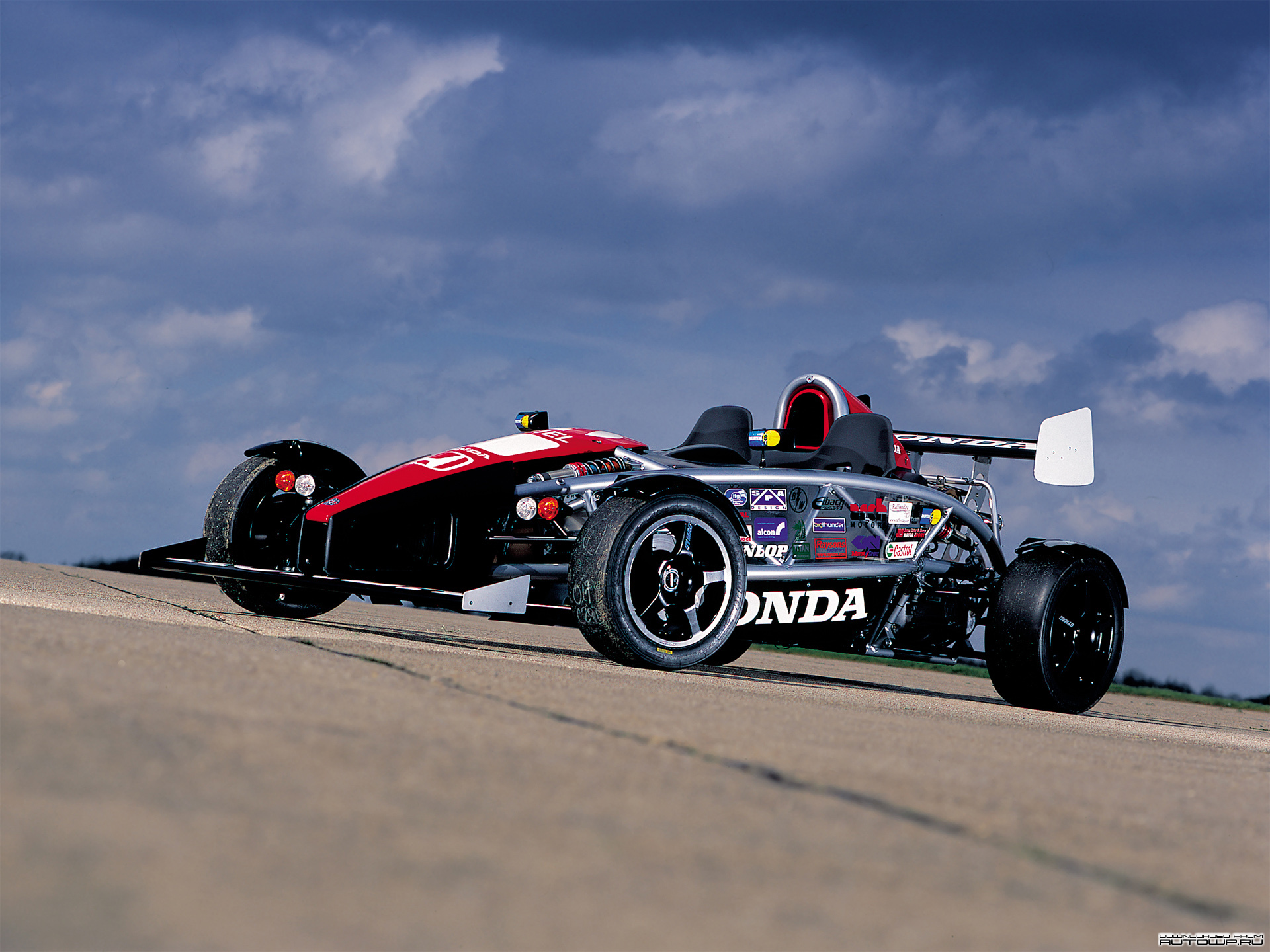 Ariel Atom HD Wallpaper