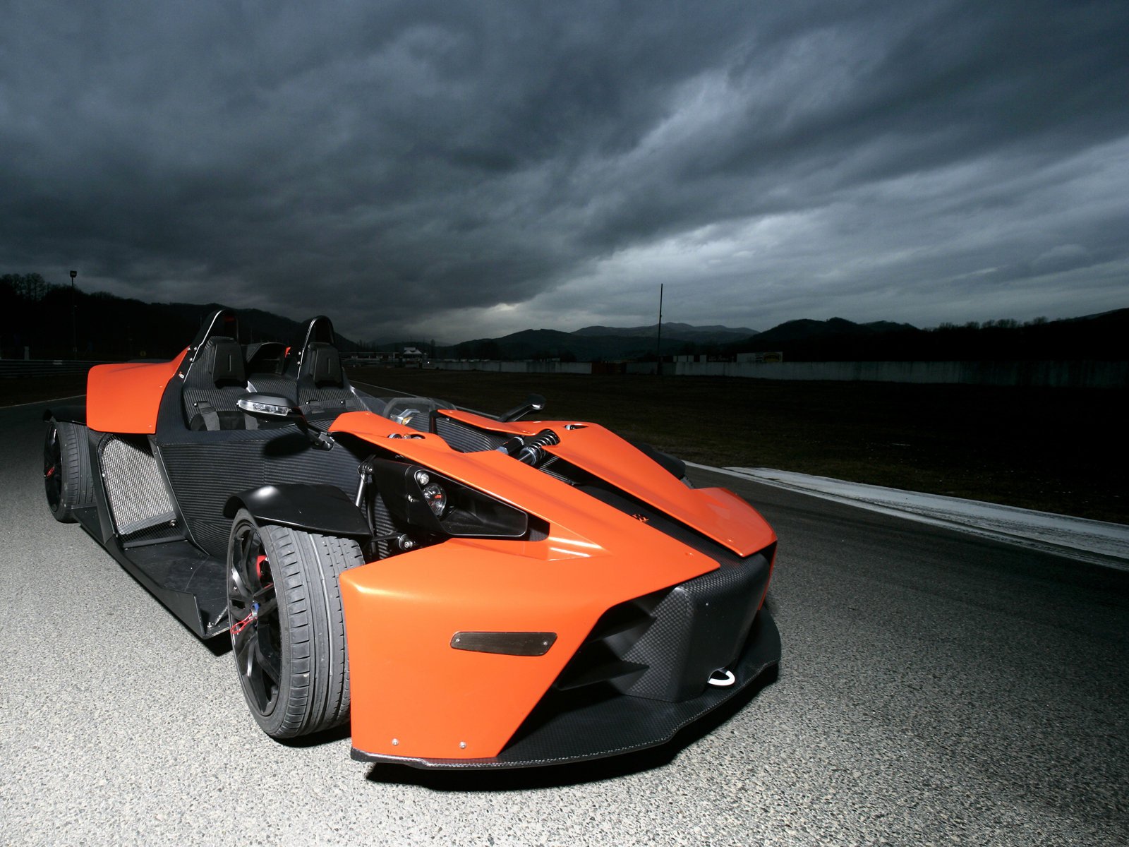 KTM X-Bow — Orange Track Beast (HD Wallpaper)