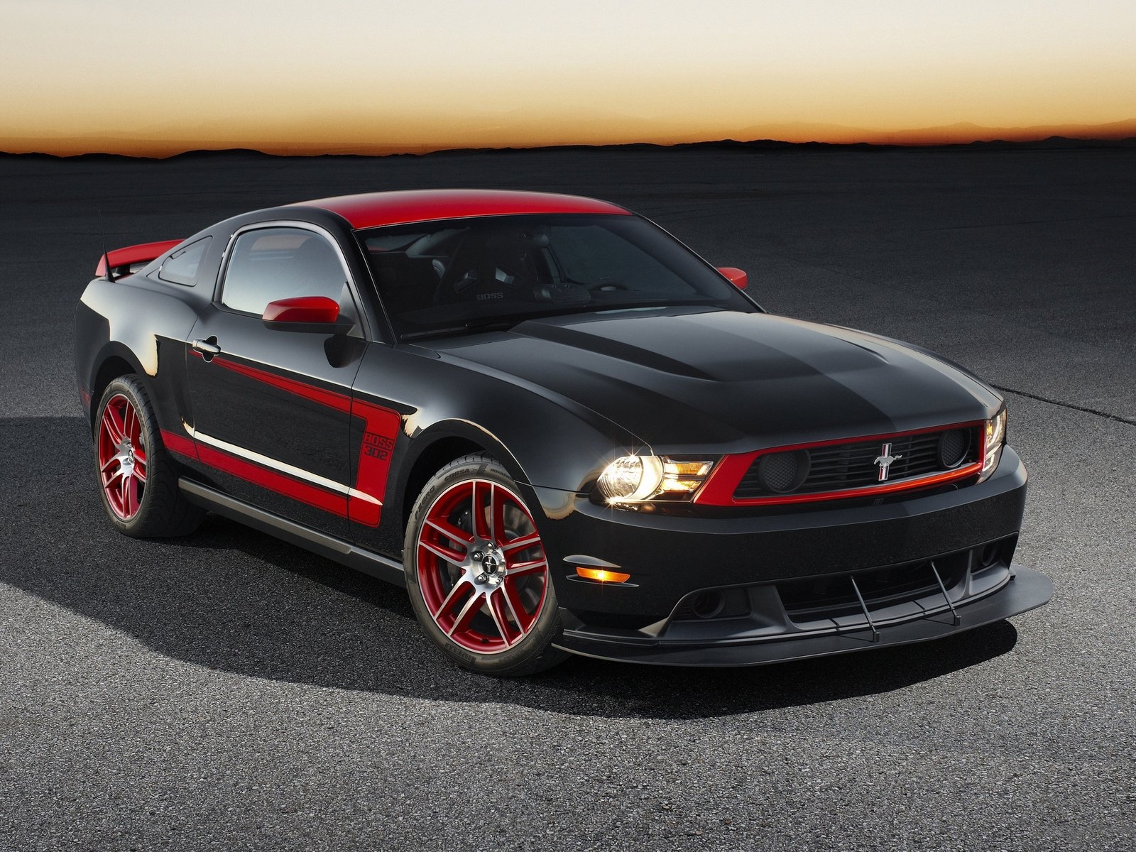 Download Vehicle Ford Mustang Wallpaper
