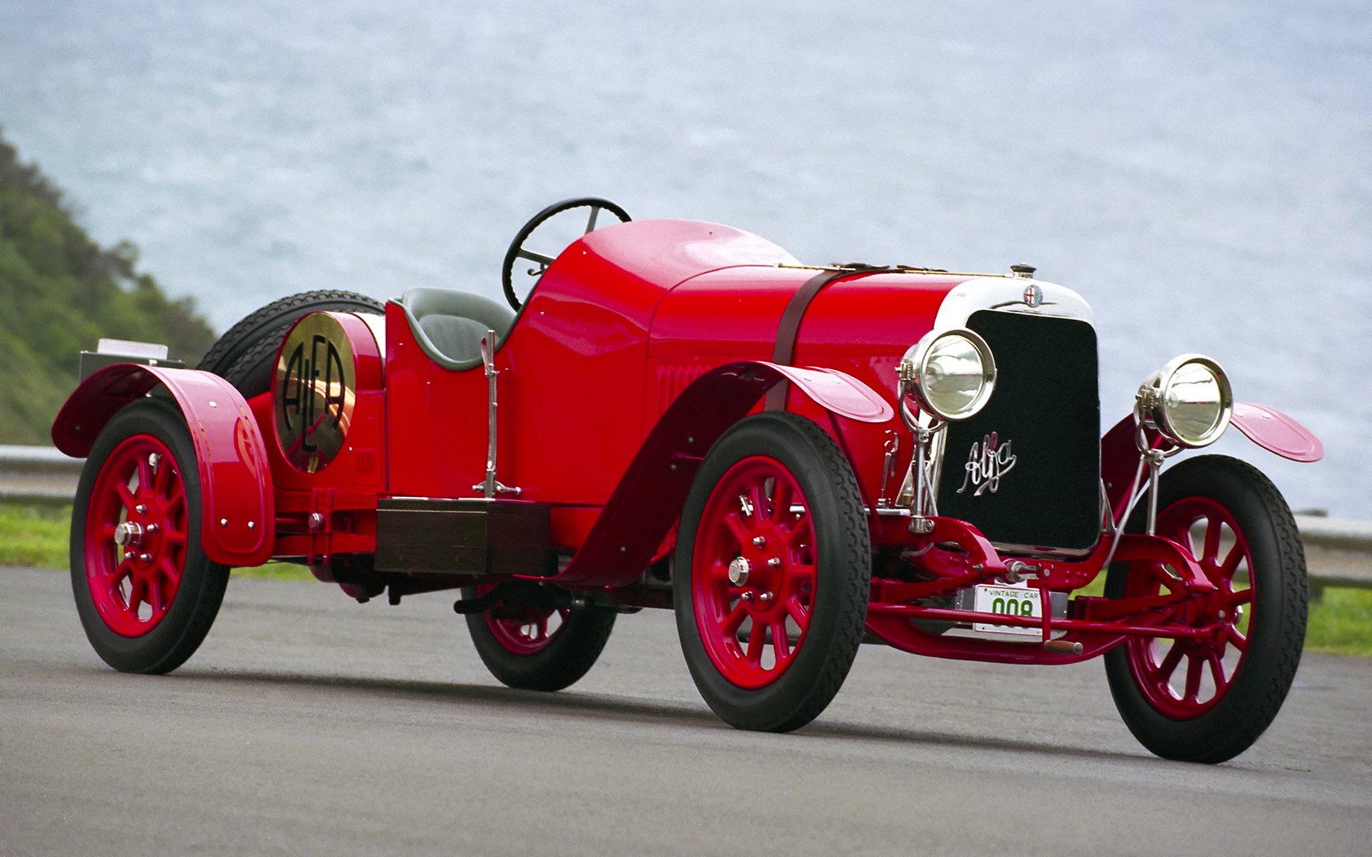 Download Vehicle Alfa Romeo G1 HD Wallpaper