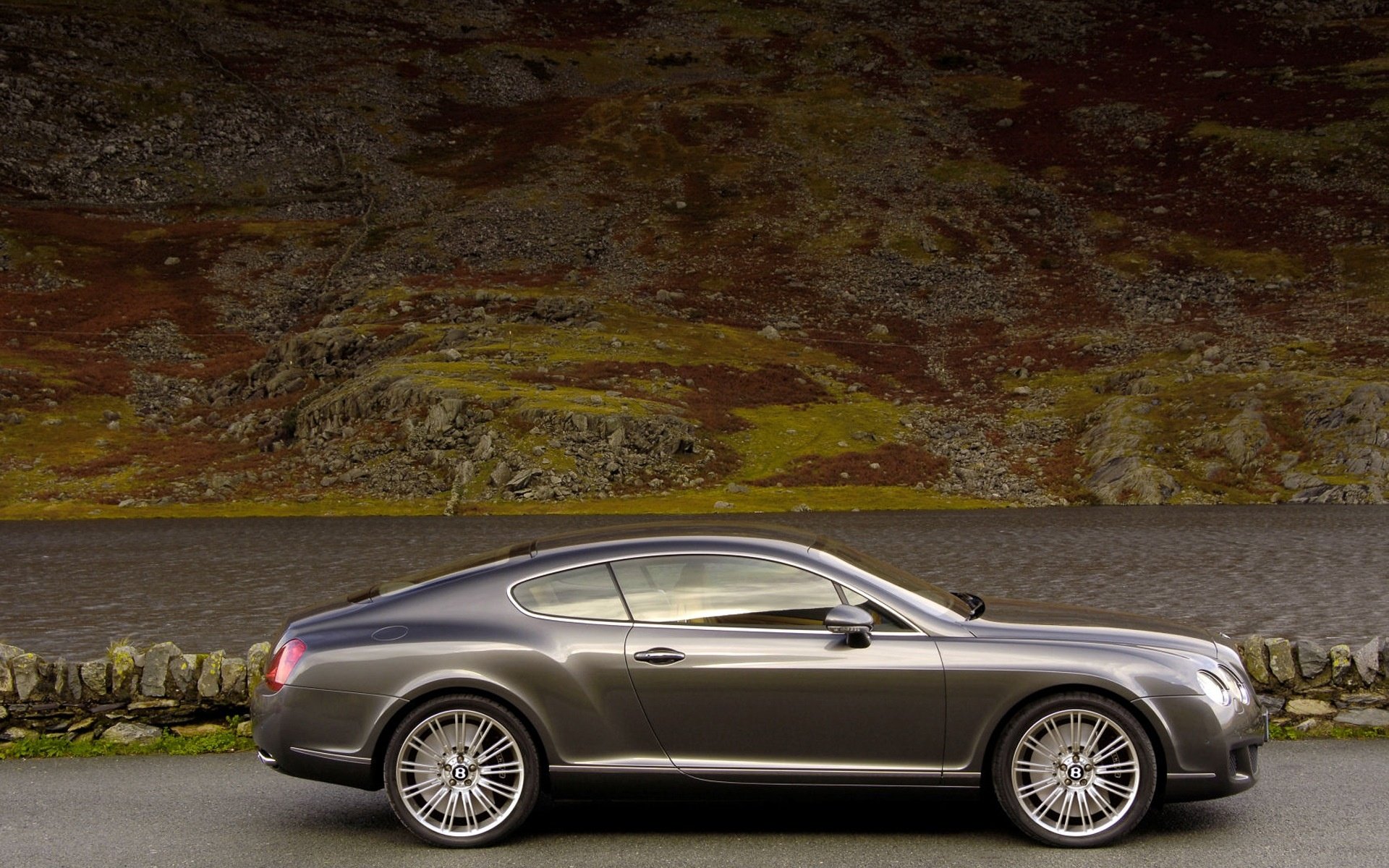 Download Vehicle Bentley HD Wallpaper | 1920x1200 | Wallpaper Abyss