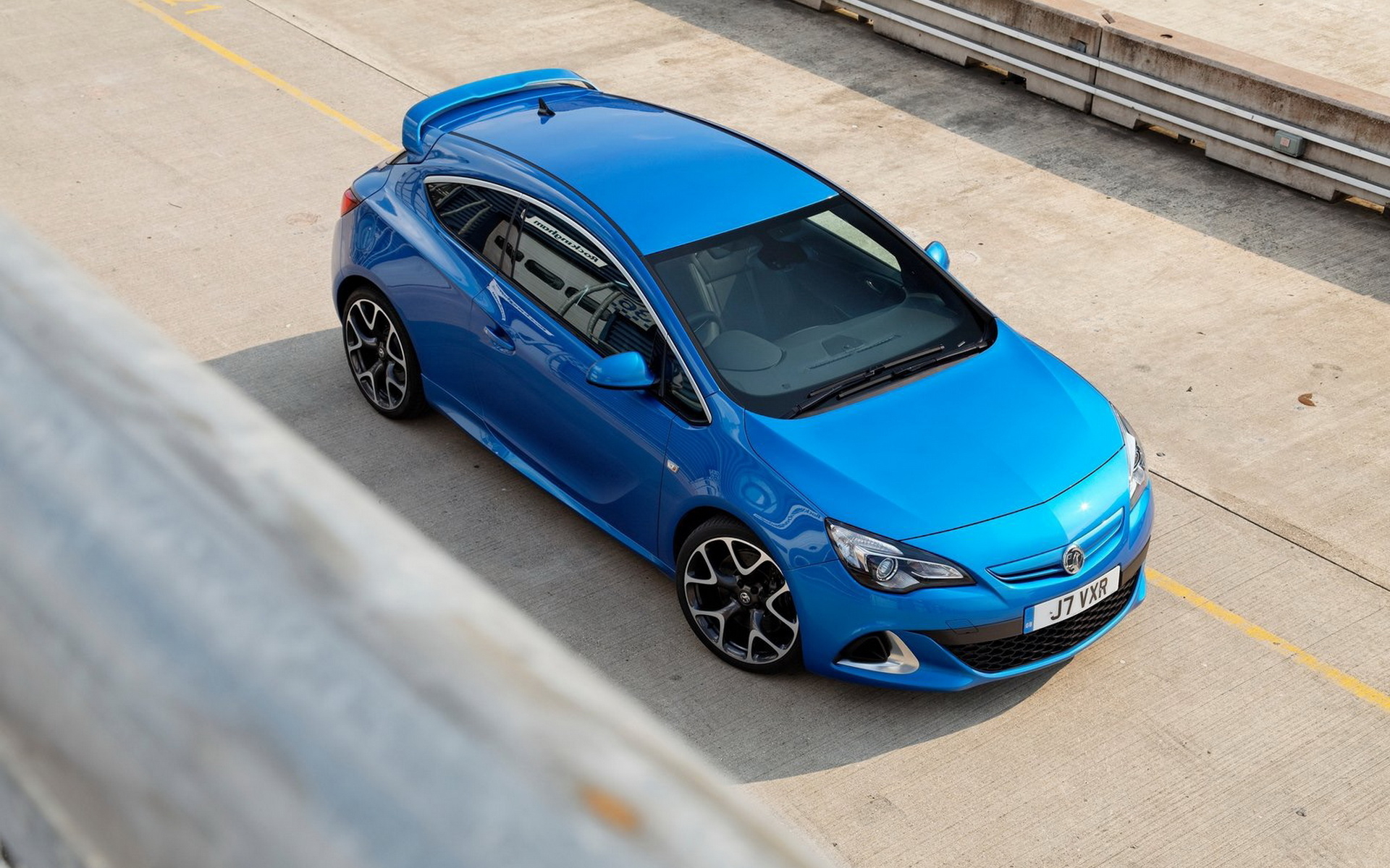 Download Vehicle Opel HD Wallpaper