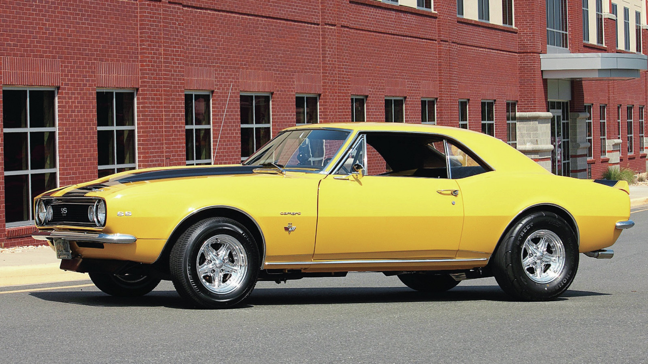 Download Vehicle Chevrolet HD Wallpaper