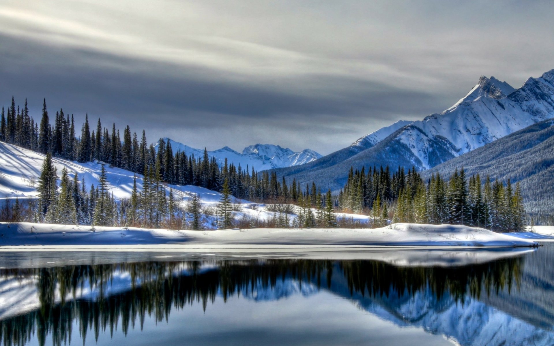 Winter Serenity: HD Wallpaper of Mountains, Forests, and a Tranquil ...
